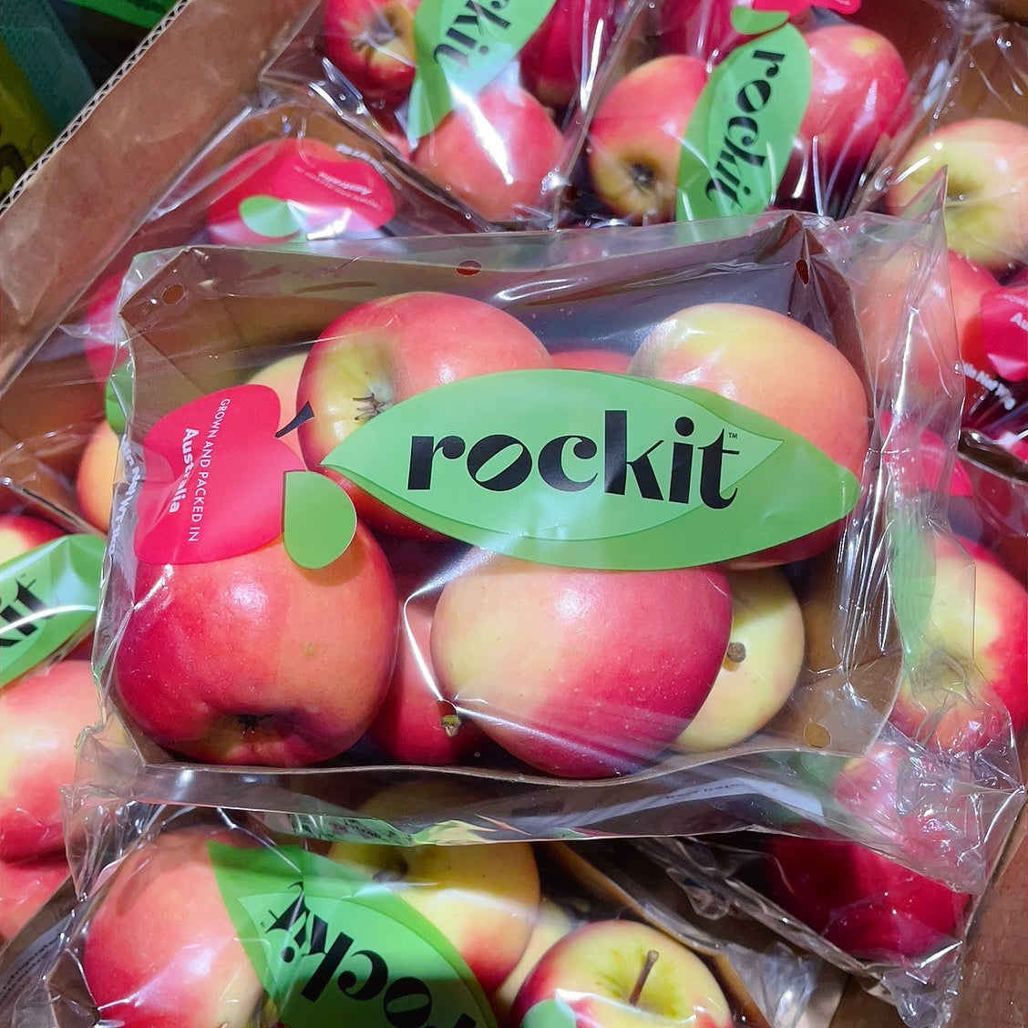 Fresh Rockit Small Apples, 1kg Pack – Umall - Australia's Largest ...